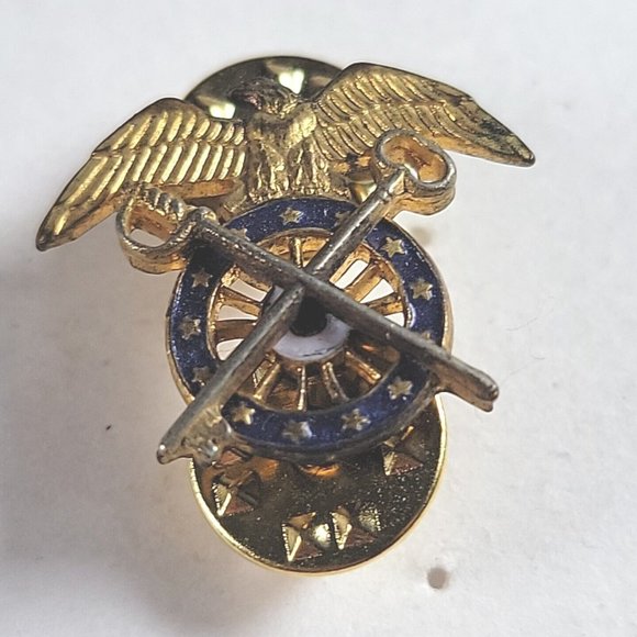 Jackets & Coats | Vintage Us Army Quartermaster Rank Brass Eagle 13 ...